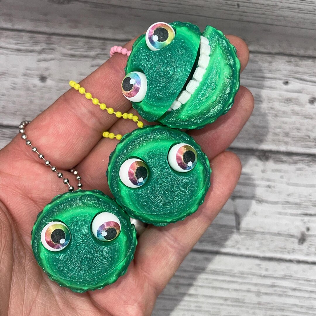 Pickle Pickle Ball Fidget Keychain: 3D Printed Googly Eyes Charm - Etsy