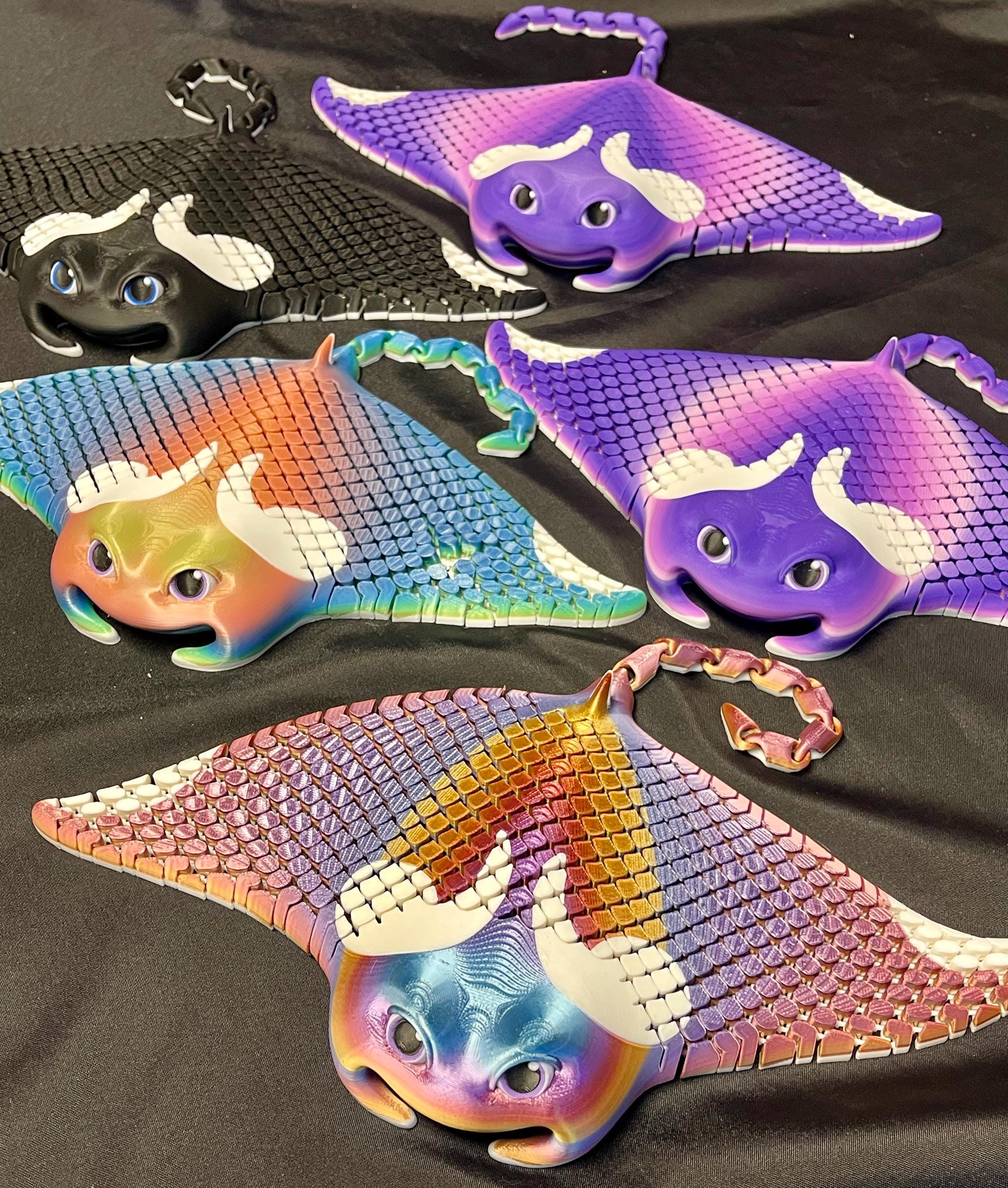 3D Printed Flexi Manta Ray - 3D Printed Decor Figurine - Ocean Life ...