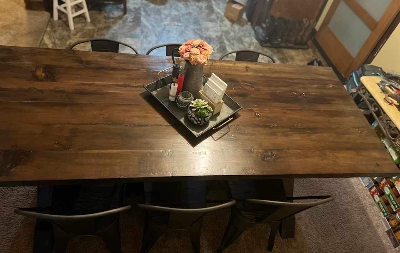 Cedar Farmhouse Style Dining Table - Etsy