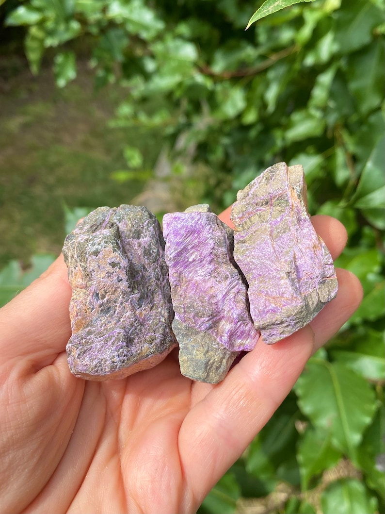 Raw Stichtite Crystal, Purple Stichtite Gemstone - Etsy