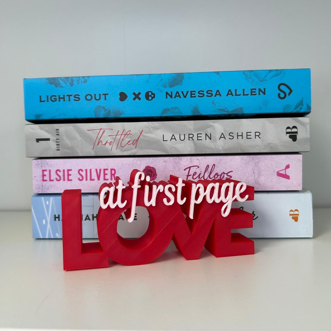Love at First Page Word Art - Bookish Decor - Etsy