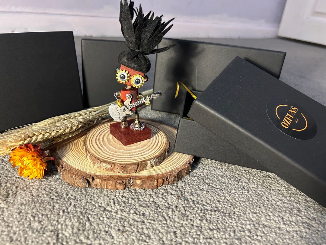 Handmade Steampunk Robot Figurine & Knick Knack's Robot, Funky Hair ...