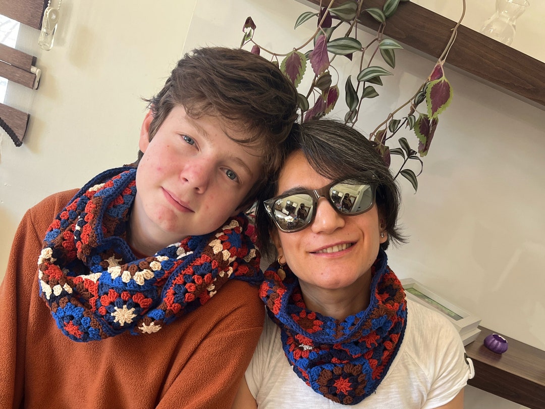 Grany Square Knit Scarf , Handmade Knit Infinity Scarf, Cotton Scarf ...