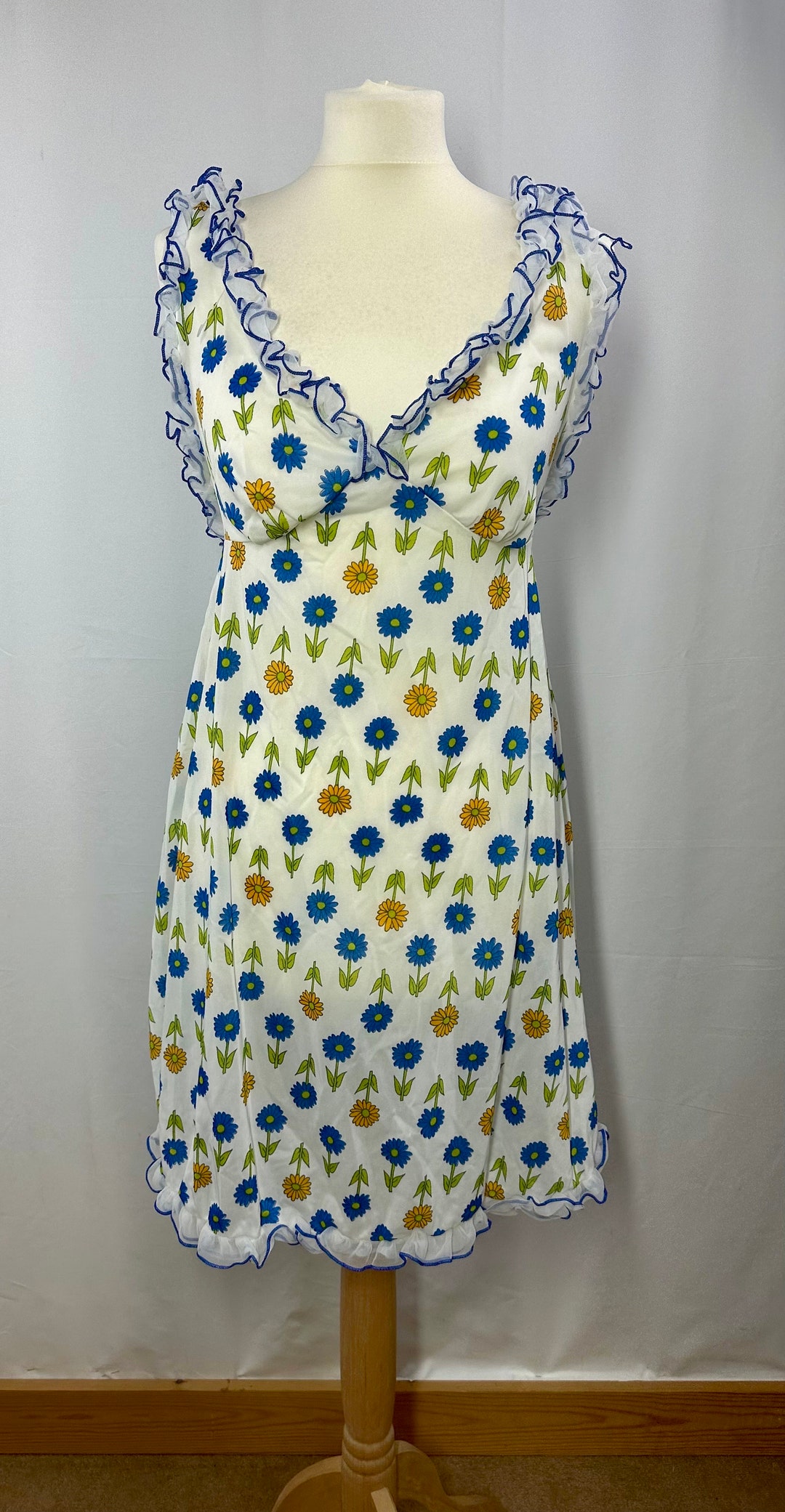 Vintage Very Sweet Nylon Nightie From 1970’s. White With Pretty Blue ...
