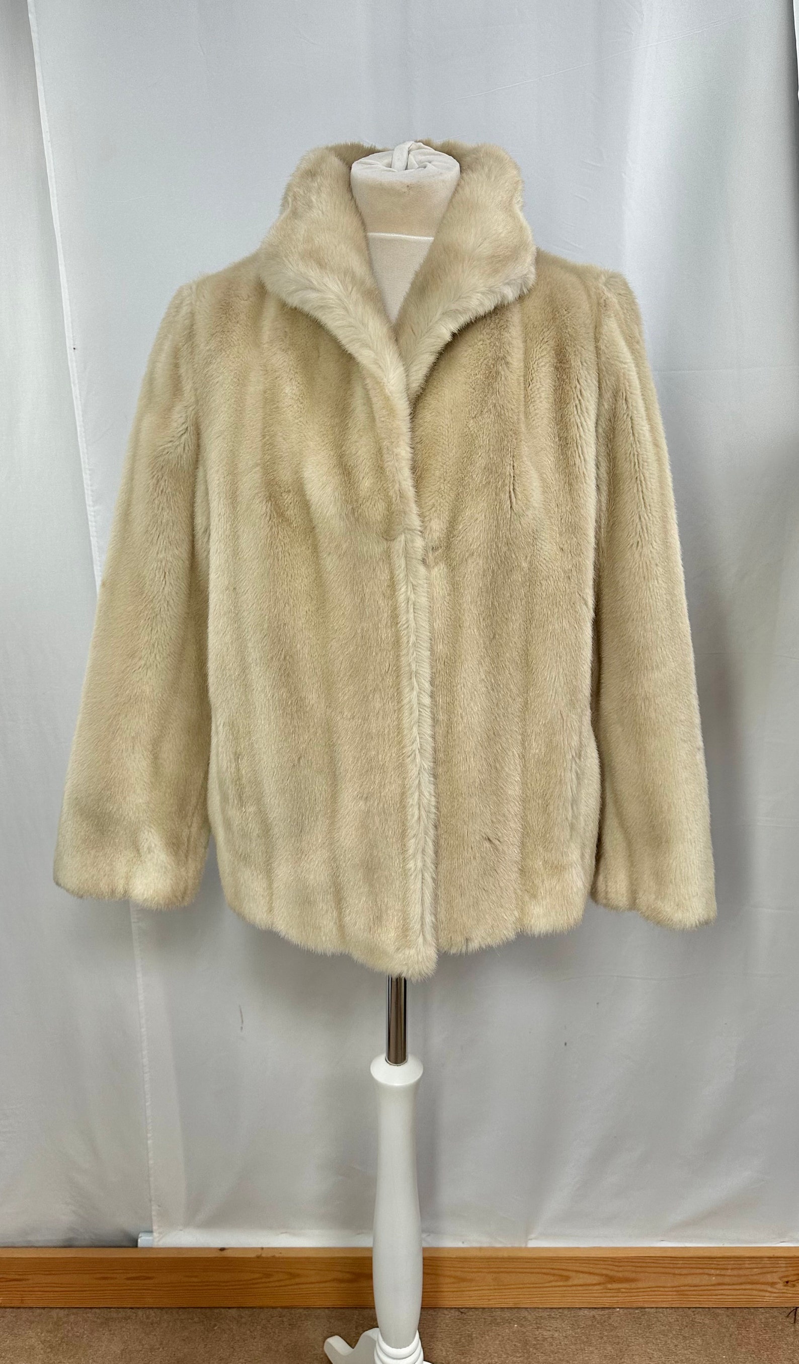 Vintage Faux Fur Short Jacket From St Michaels Size 14, Cream Coloured ...