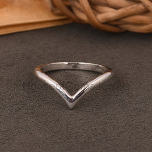 Chevron Ring -V Shape Ring - Artisan Made 925 Silver Ring - Band Ring ...