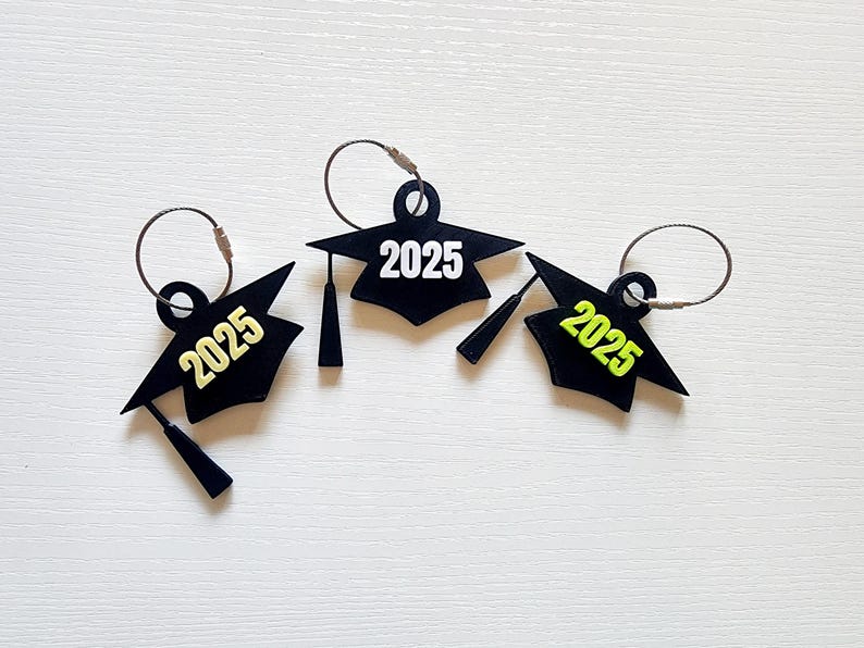 3D Printed Graduation Cap Keychain - Class of 2025 Gift - Etsy