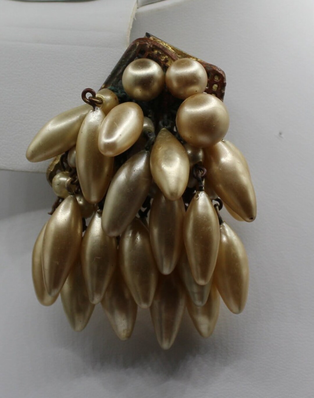 Vintage Czech Lass Tear Drop Pearl Dangle Dress Clip - Etsy