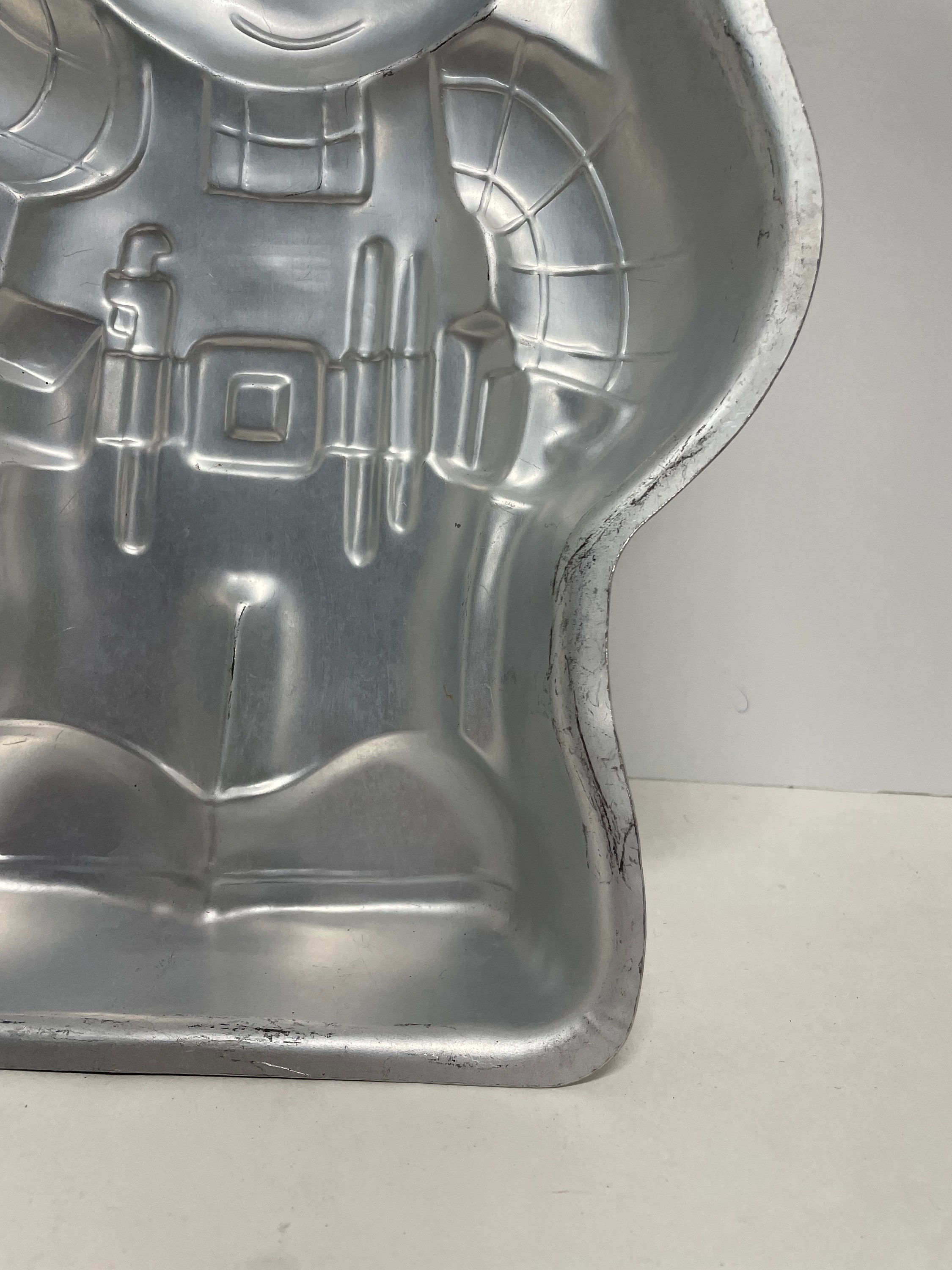 WILTON Vintage Cake Pan, Bob the Builder Character Cake Pan, Birthday ...