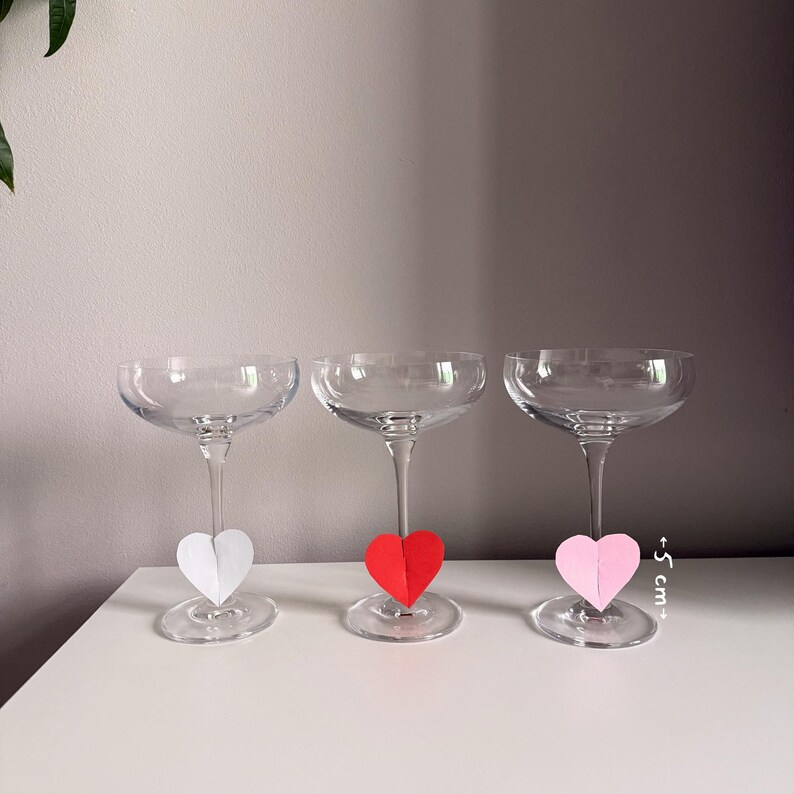 Valentine's Day Heart Place Cards, Name Tags, Romantic Table Decor ...