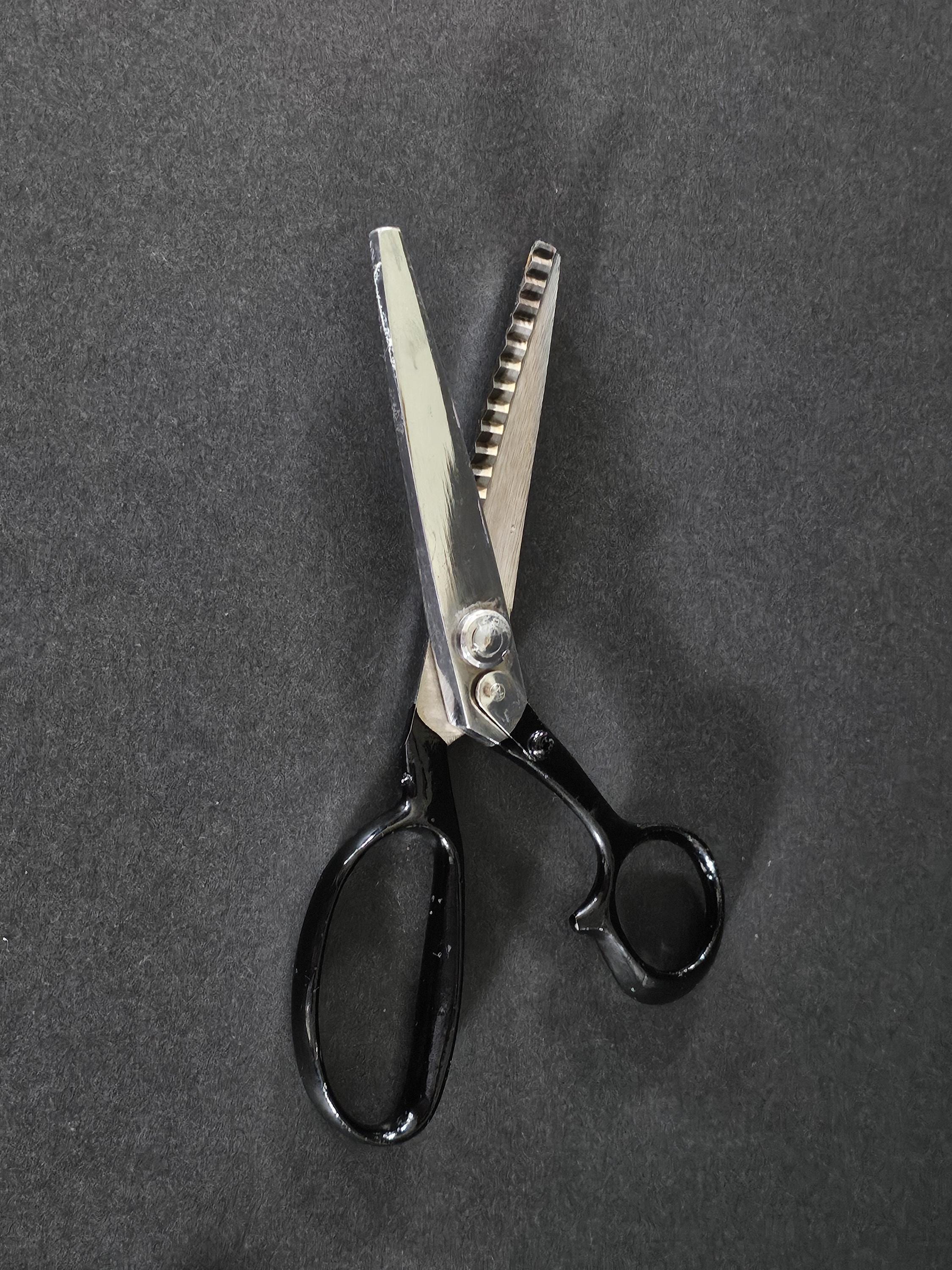 Vintage 1960's Red Canary 8" Pinking Shears - Etsy