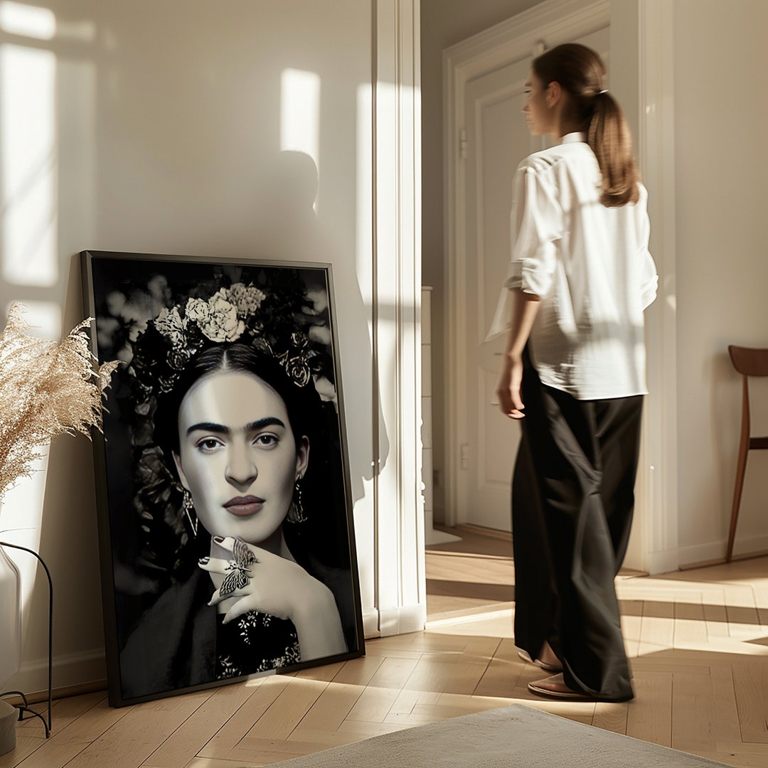 Vintage Frida Kahlo Inspirational Wall Art: Feminist Icon Portrait ...