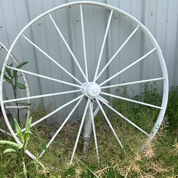 Cast Iron Tractor Wheel for Garden - Etsy
