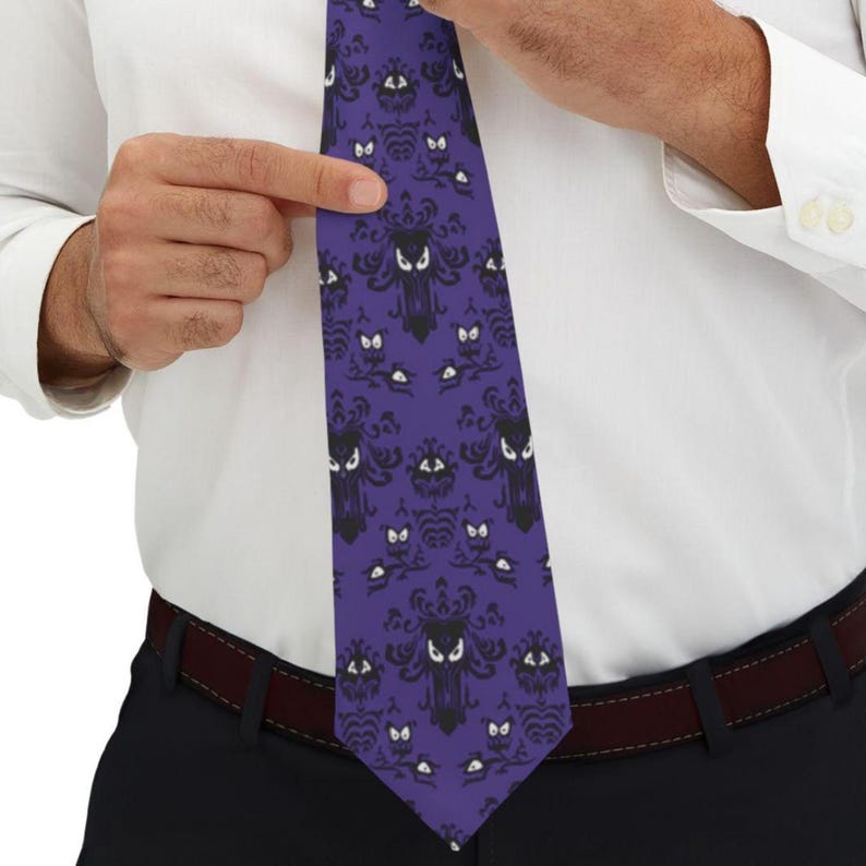 Haunted Mansion Theme Park Bounding Tie | Park Trip Outfit for Him ...