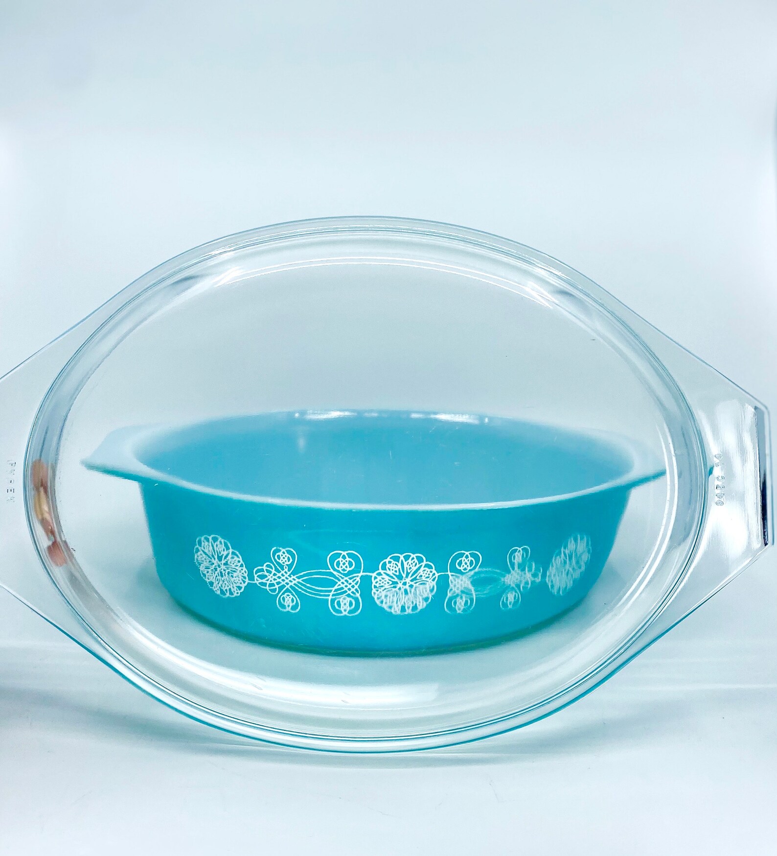 Vintage 1957 Pyrex Promo Turquoise Lace Medallion 045 Dish W/ Lid and ...