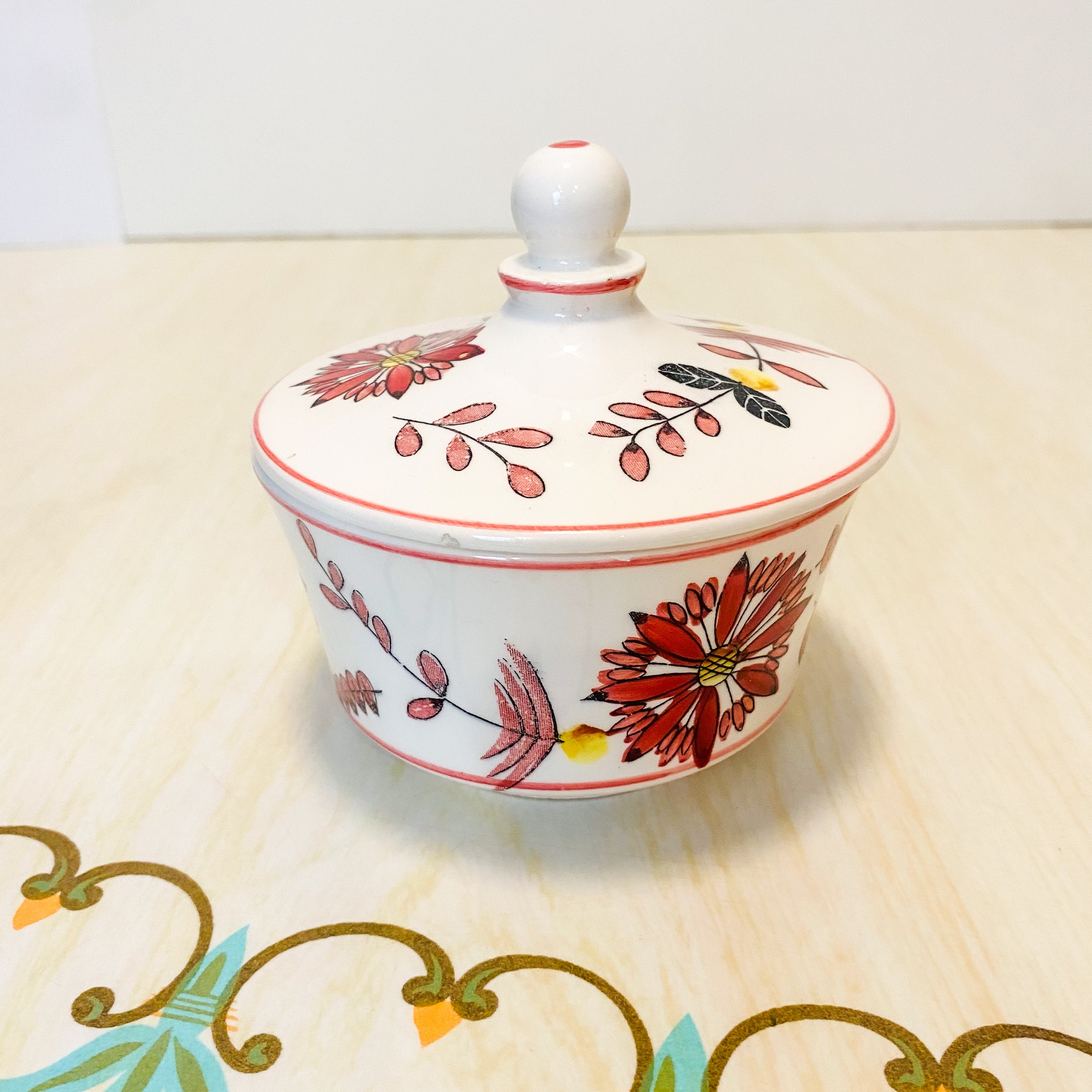 Vintage 1950s Pink & White Lady Fair by Royal Sealy Floral - Etsy