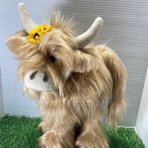 Adorable Highland Cow DIY Pattern and Tutorial Scottish Highland Cow ...