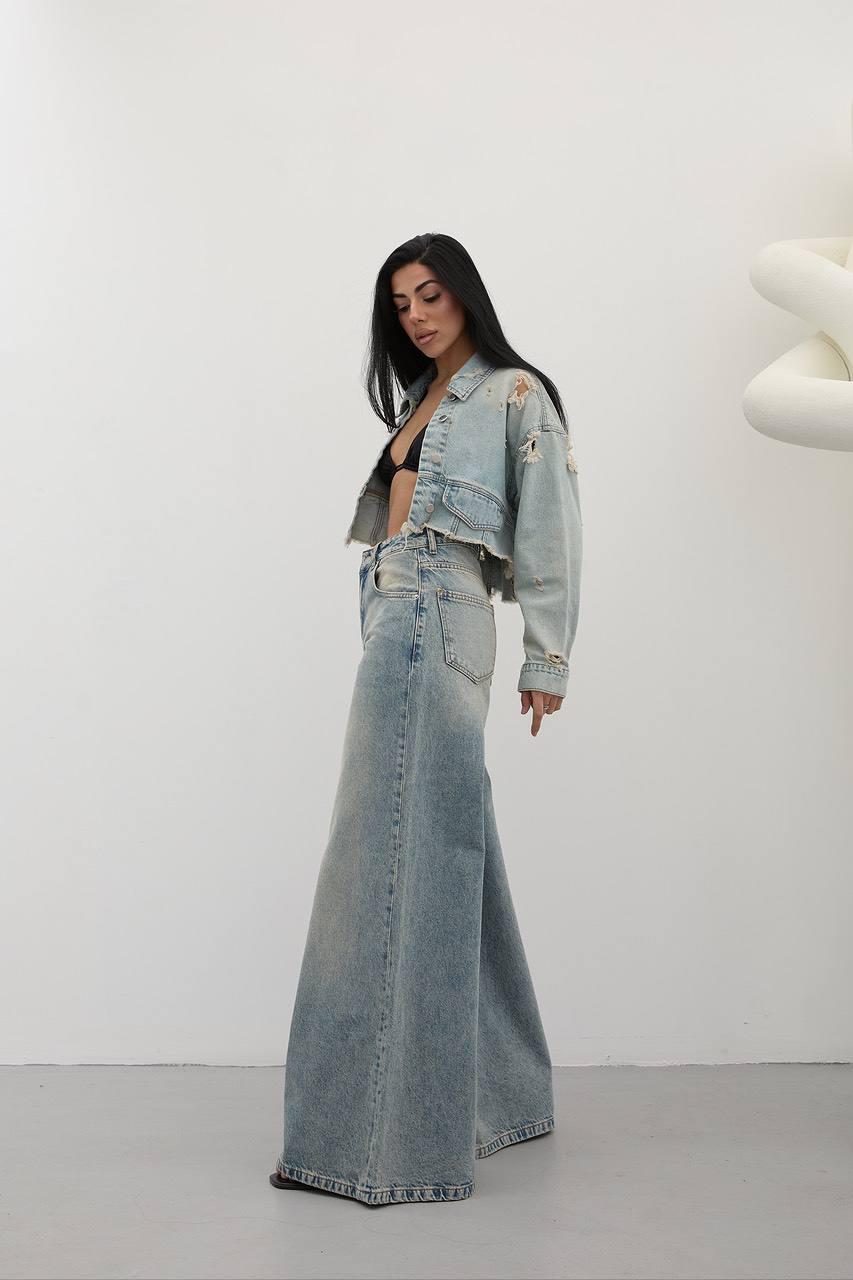 Disstressed Denim Jacket and Pant Set. Rigit Combed Cotton Very ...