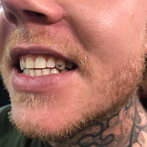 18k Gold LOGO Tooth Gems - Etsy