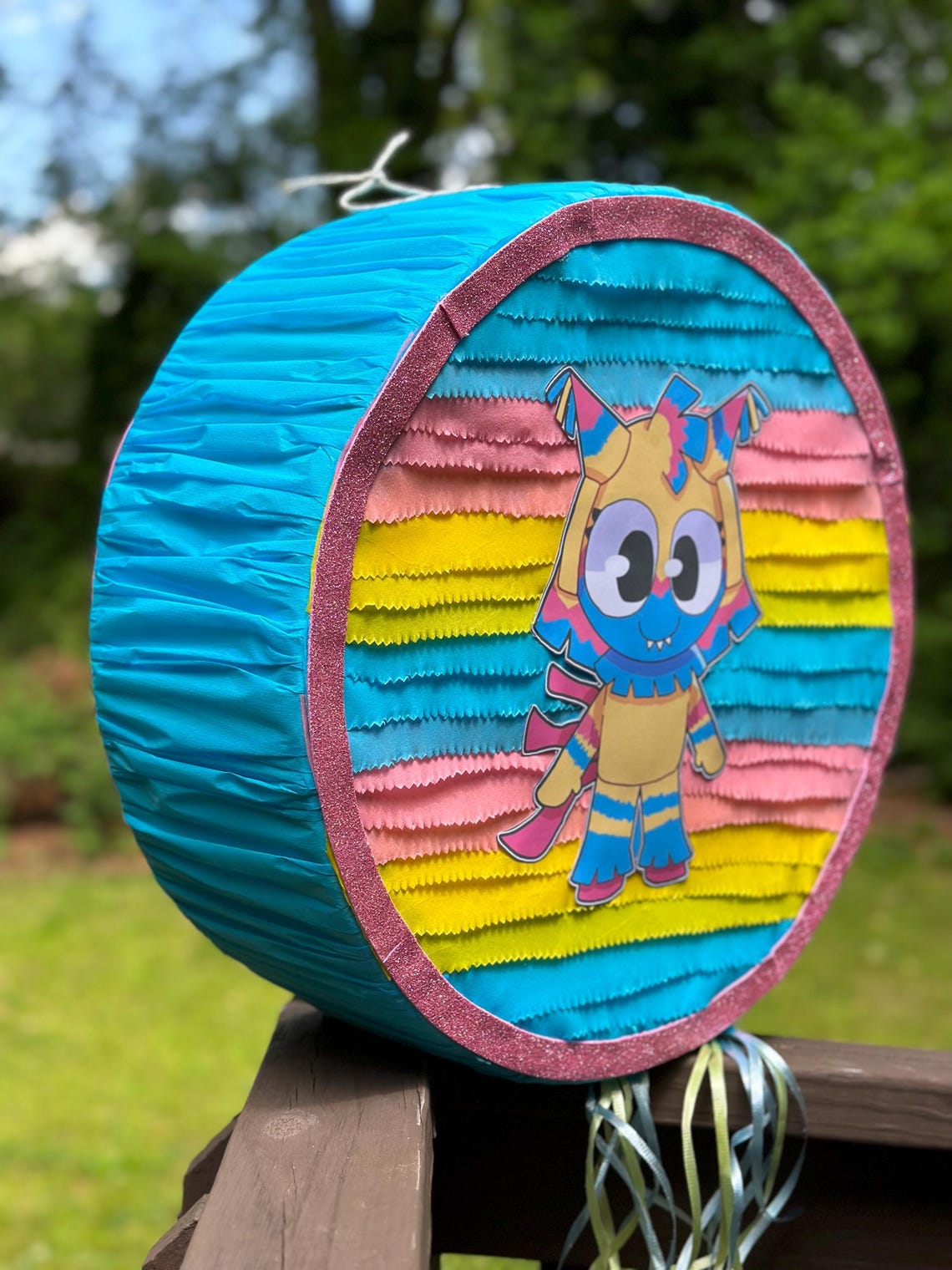 Dandy’s World Yata the Piñata Inspired (18”inch Round) - Etsy
