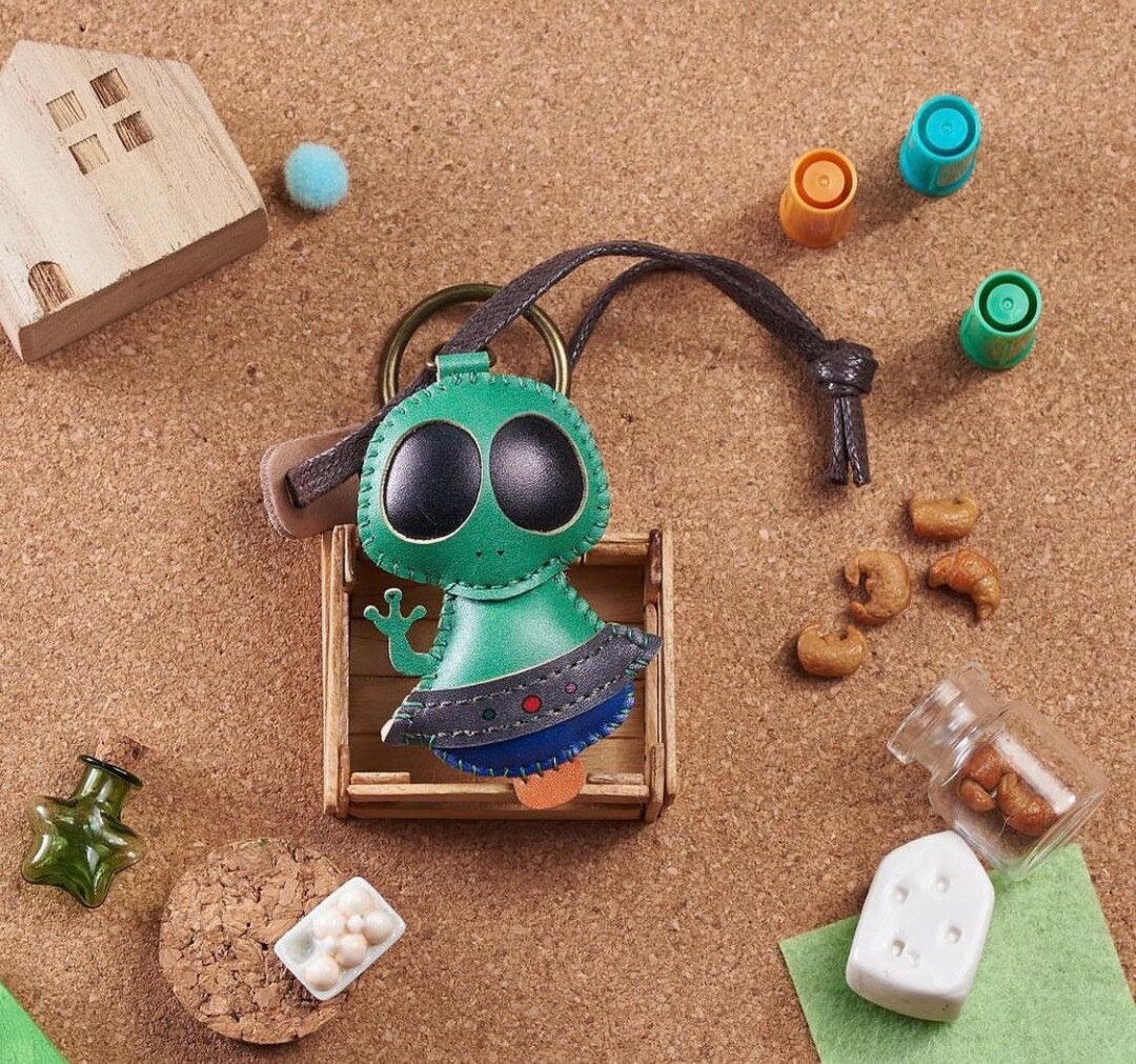Alien Leather Bag Charm, Unique Bag Charm, Cute Key Chain, Handmade Bag ...