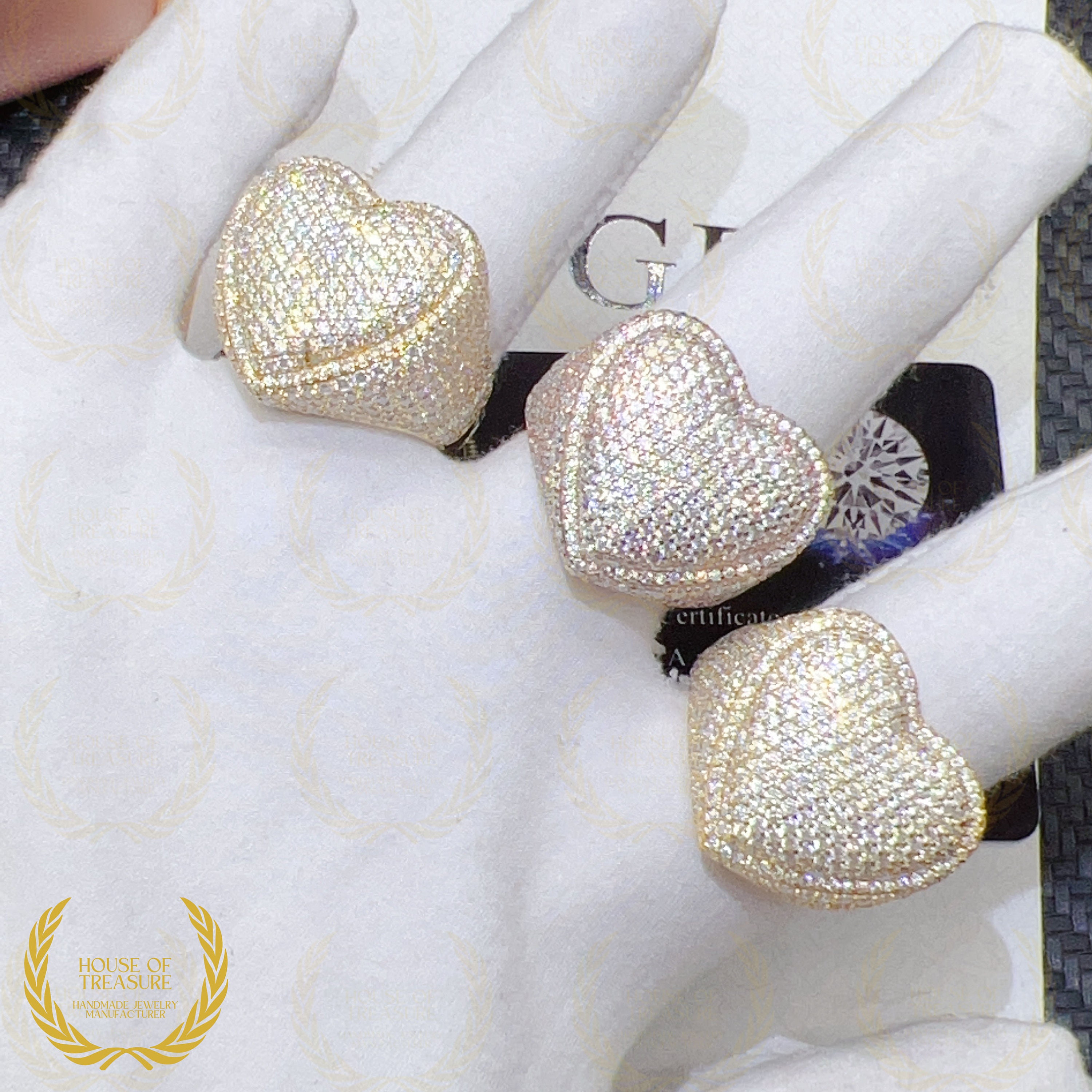 Fully Iced Out Beautiful Heart Shape Micro Insert Round VVS1 Colorless ...