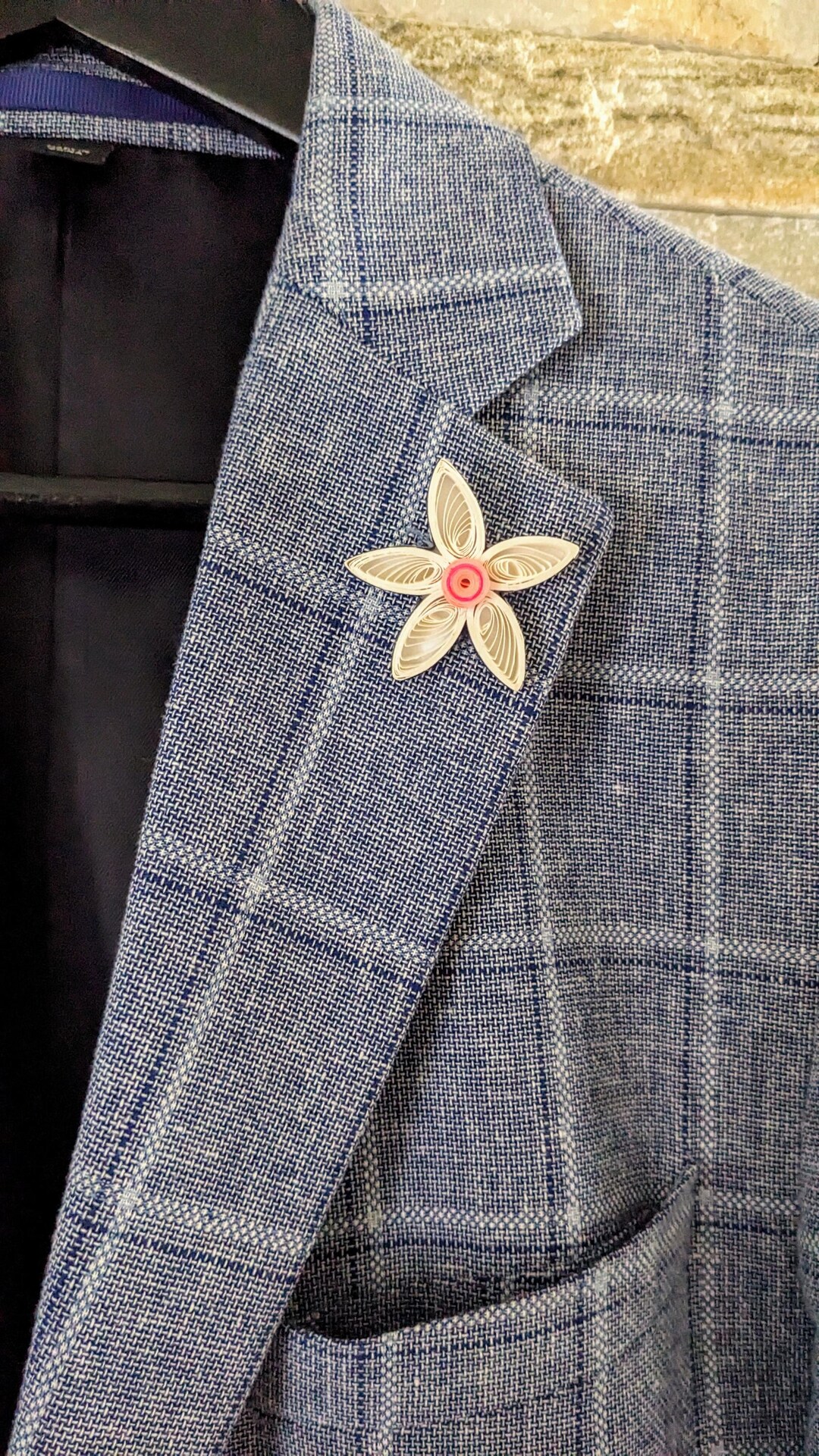 Quilled Starfish Lapel Pin: Paper Suit Accessory - Etsy