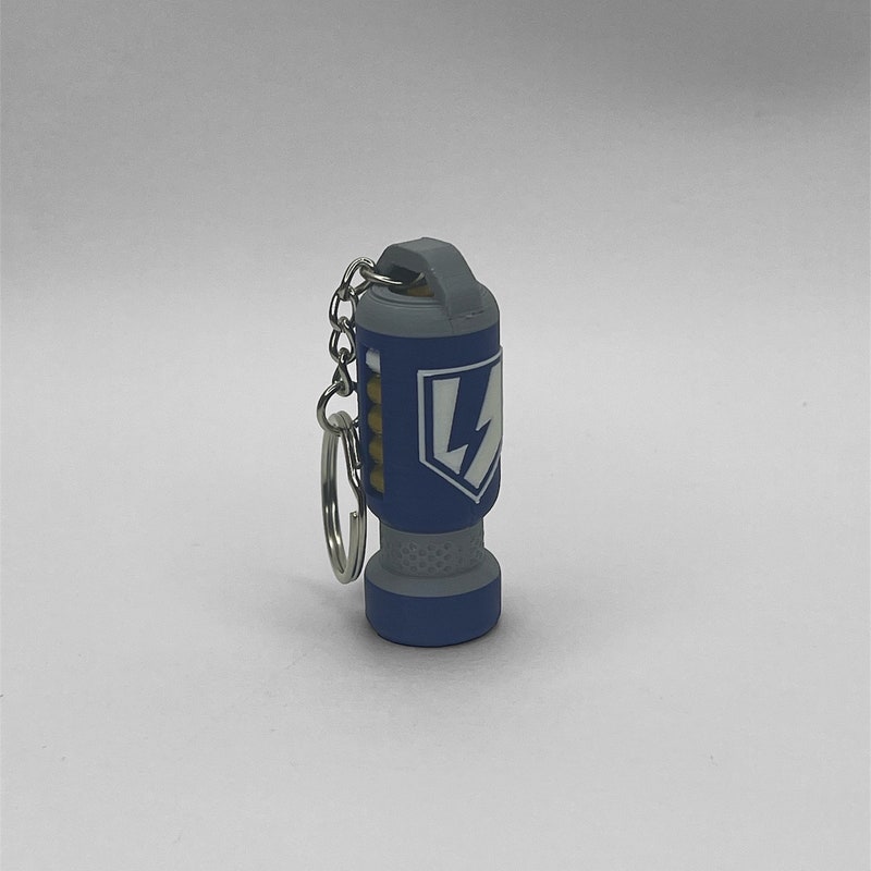 Apex Legends Keychain - Etsy