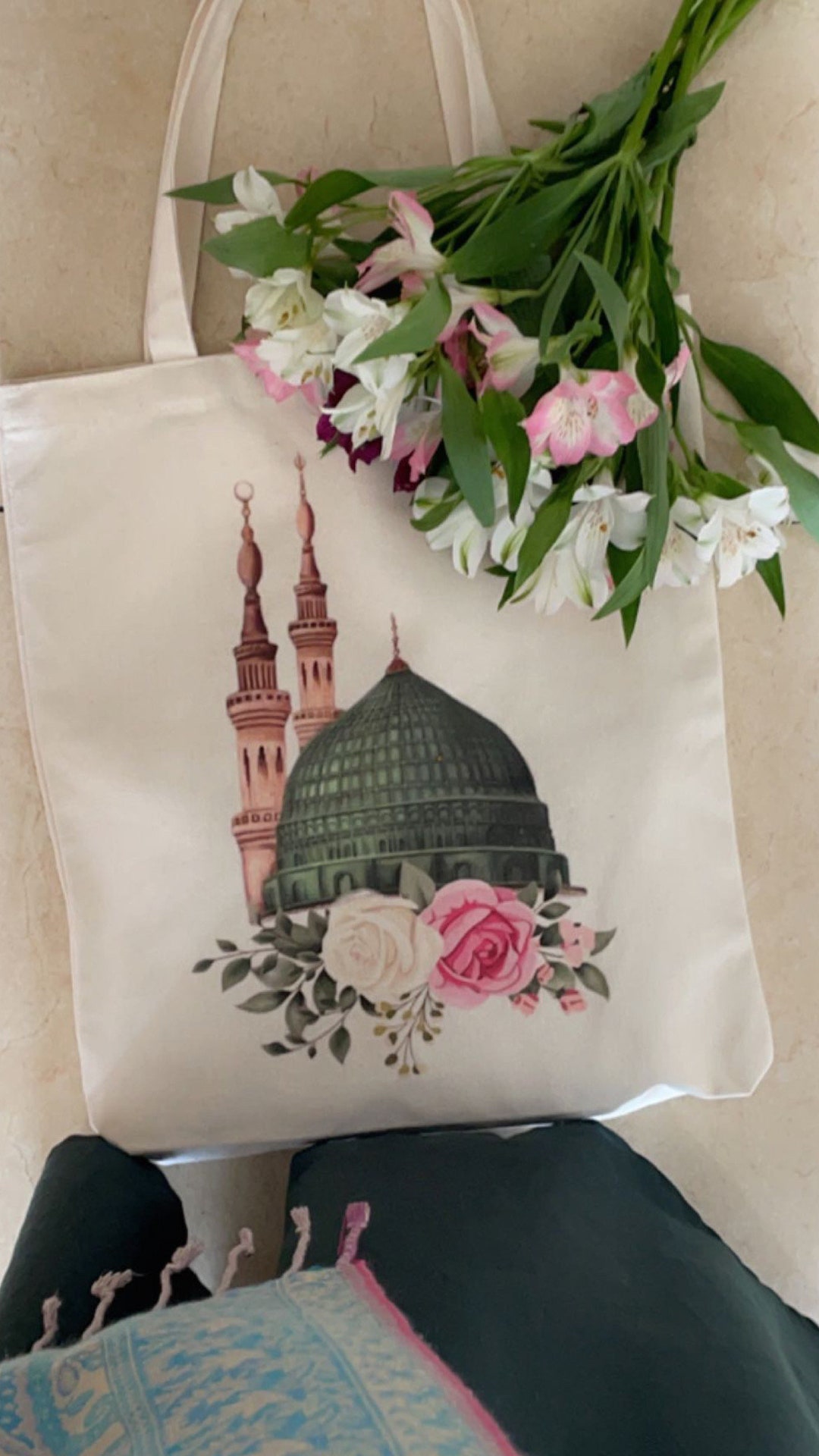 Ḥub Al Īmān - Masjid An-nabawi Tote Bag | Madinah Shareef, the City of ...