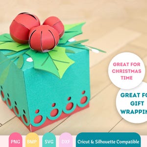 Holly Mistletoe Gift Box SVG: Christmas Favor Box Template (digital ...