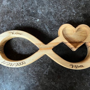 Beautiful Wooden Infinity Heart Sign or Ring Holder, Easel CNC File and ...