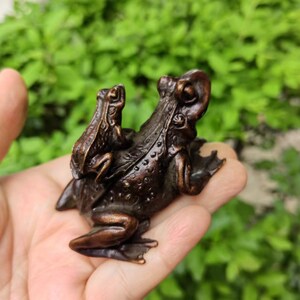 Copper Frog Statue Fengshui Decor, Brass Fengshui Mother and Child Toad ...