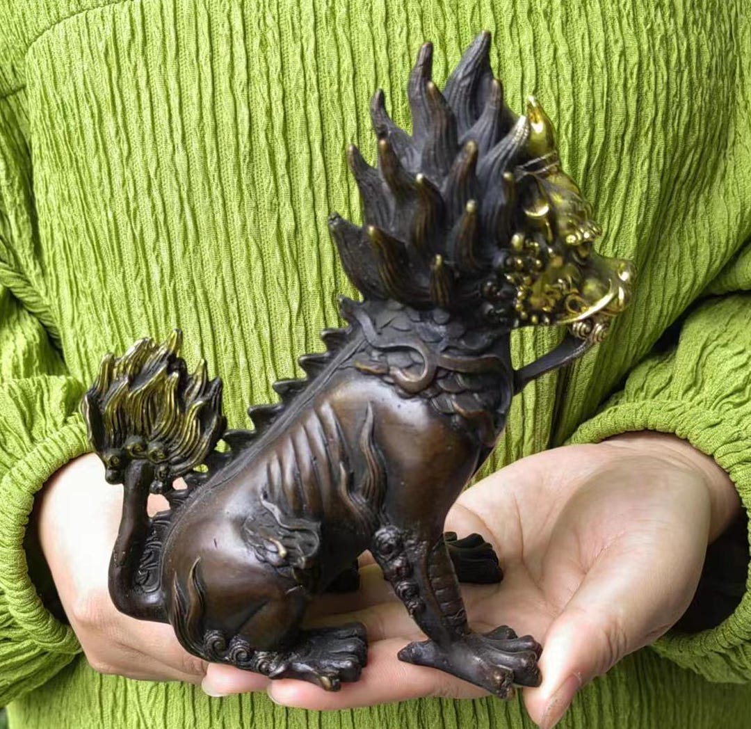 Asian Copper Tibet Di Ting Beast Ornament Pixiu Miniature Brass Nepal ...