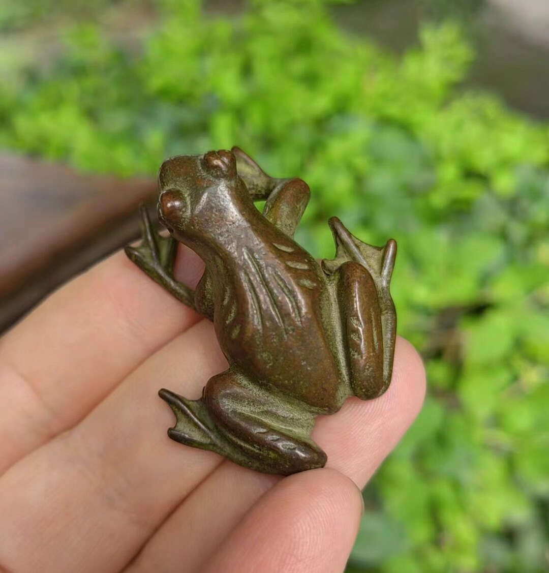 Copper Toad Statue Fengshui Decor, Brass Fengshui Royal Toad Golden ...