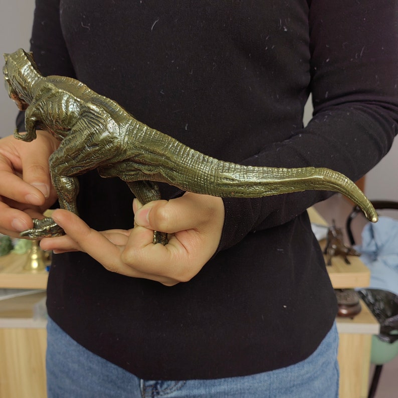 Copper Allosaurus Jurassic World Toy Cretaceous Roar Attack Allosaurus ...