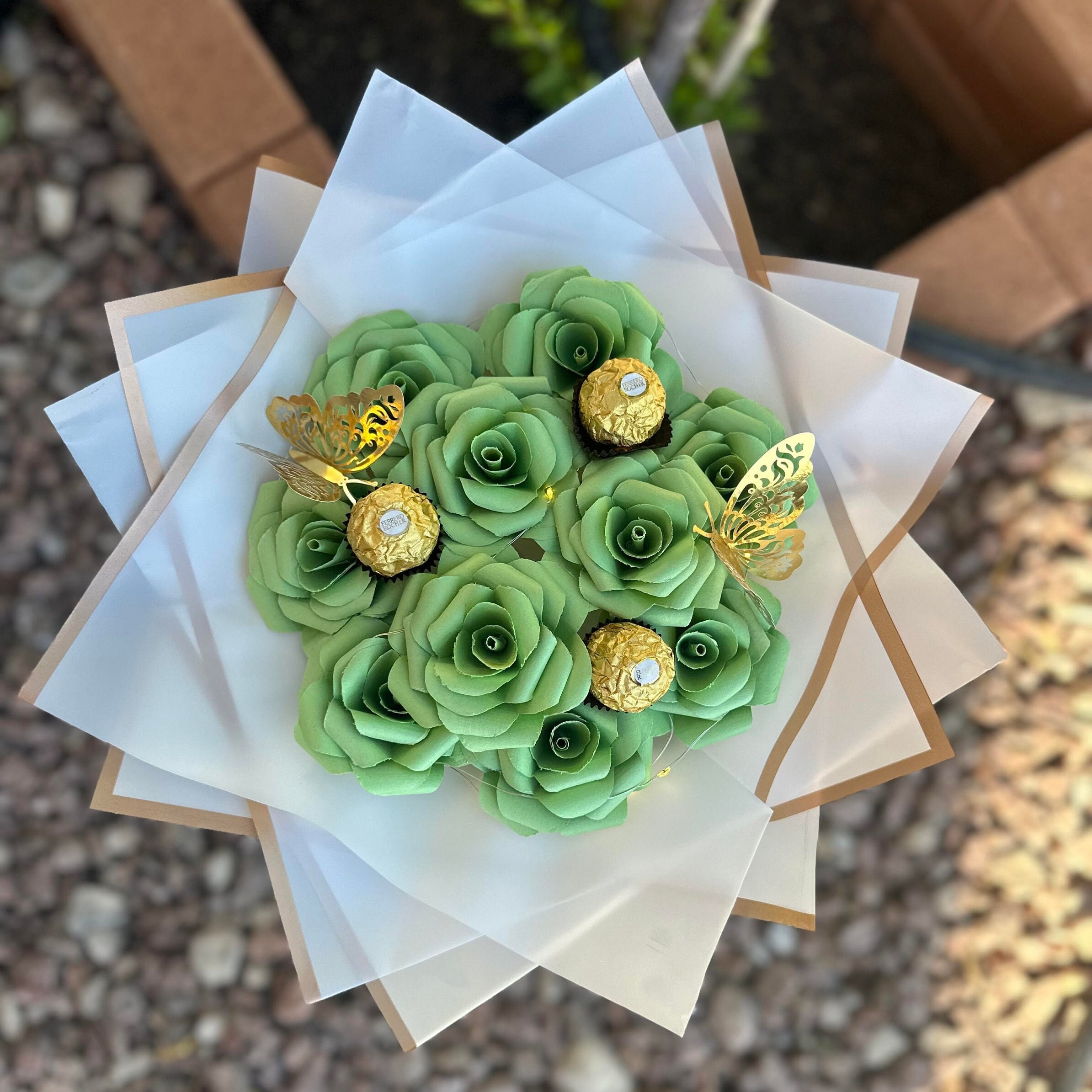 Princess and the Frog Bouquet | Gifts | Anniversary | Birthdays - Etsy