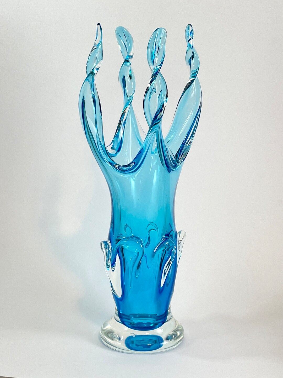 EDAG Blue 16 Twist Vase, Vintage Canadian Art Glass, EDAG Montreal ...