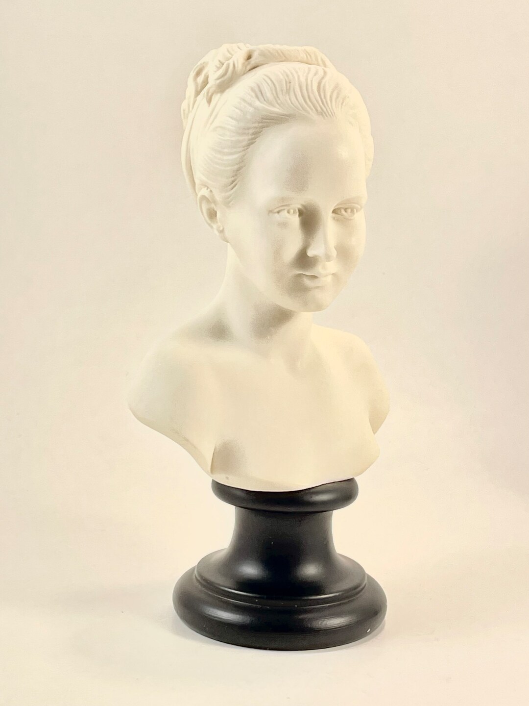 Vintage Arnoldo Giannelli Bust of Young Woman, Recomposed Stone Casting ...