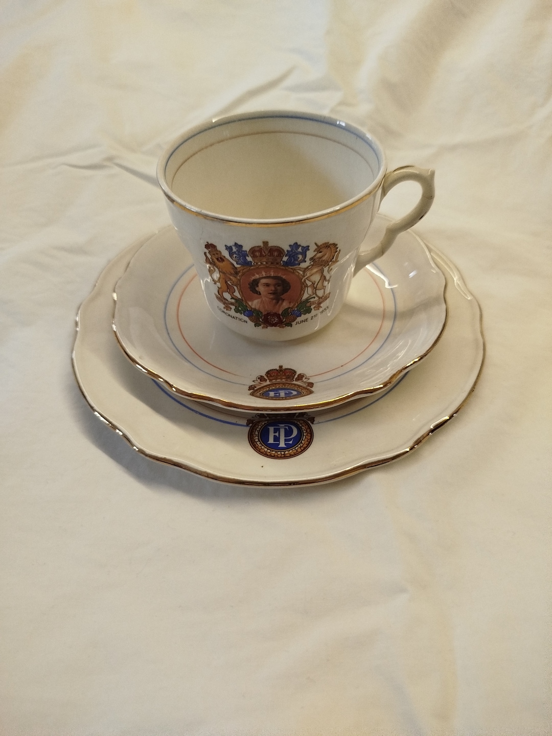 Vintage Queen Elizabeth II Coronation 1953 Set - Washington Pottery Ltd ...