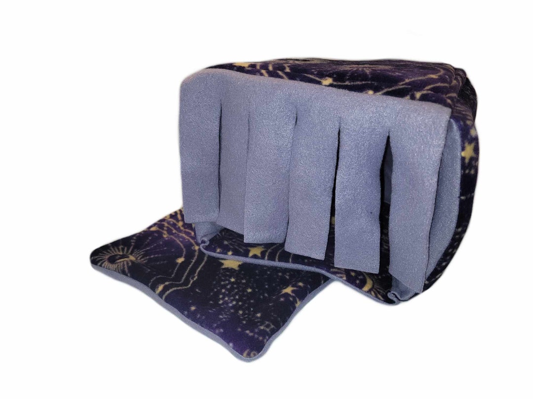 Hidey Box Comes With 1 Pee Pad for Guinea Pigs and Other Small Animals ...