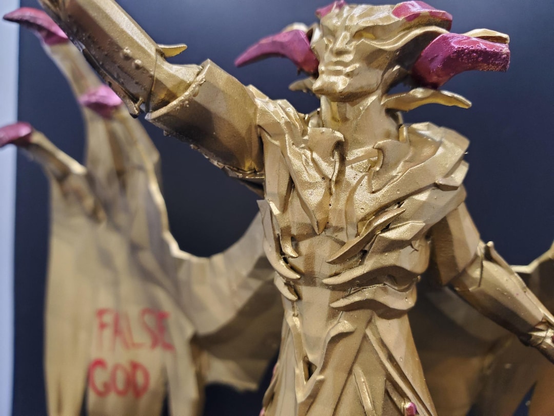 Zamorak Golden False God, Statue/figure Runescape 3 Video Game Figure ...