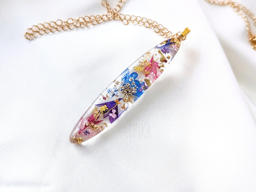 Real Mixed Flower Resin Epoxy Pendant, Nature Necklace, Gift for Her ...