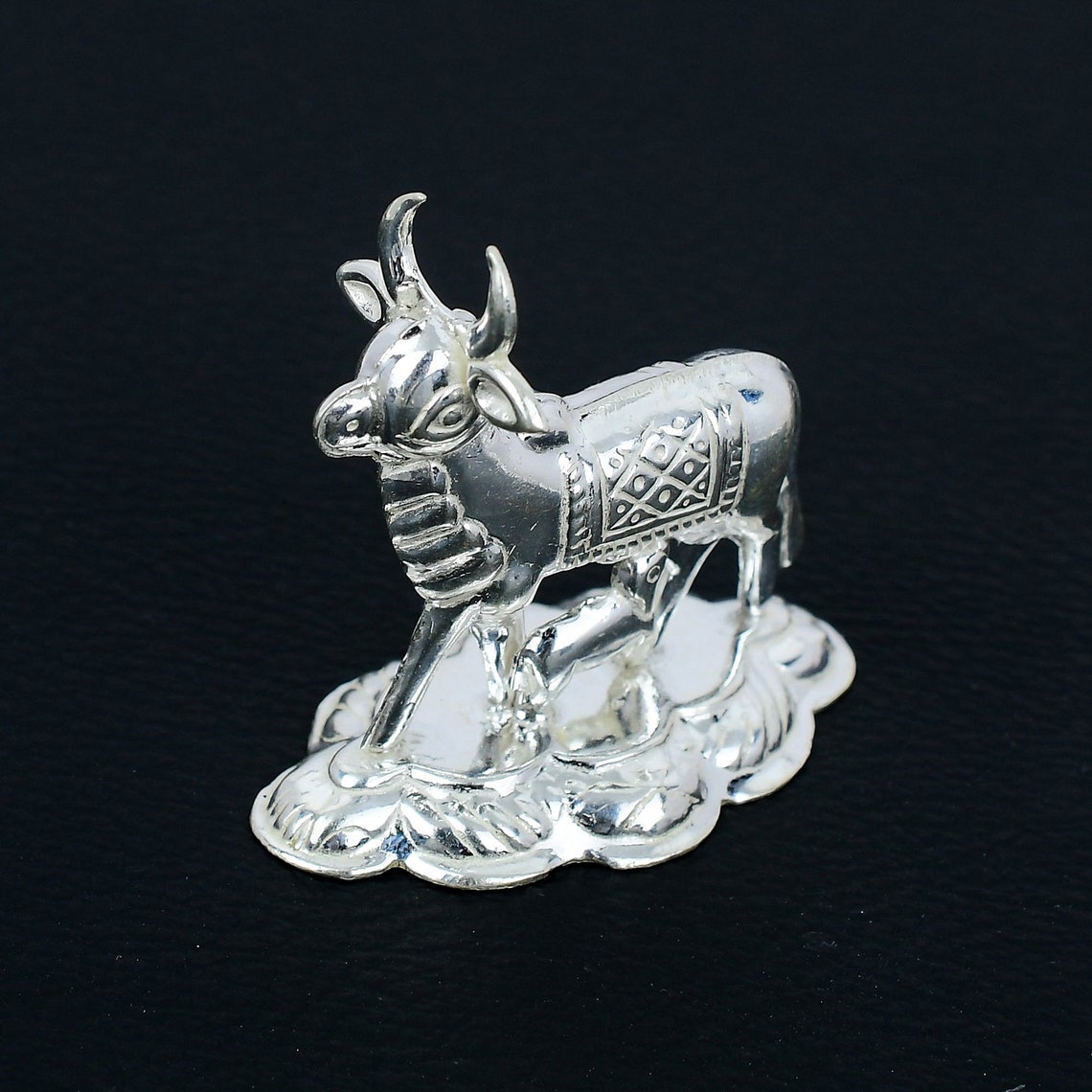 Pure Silver Kamdhenu Cow and Calf Idol for Puja - Etsy