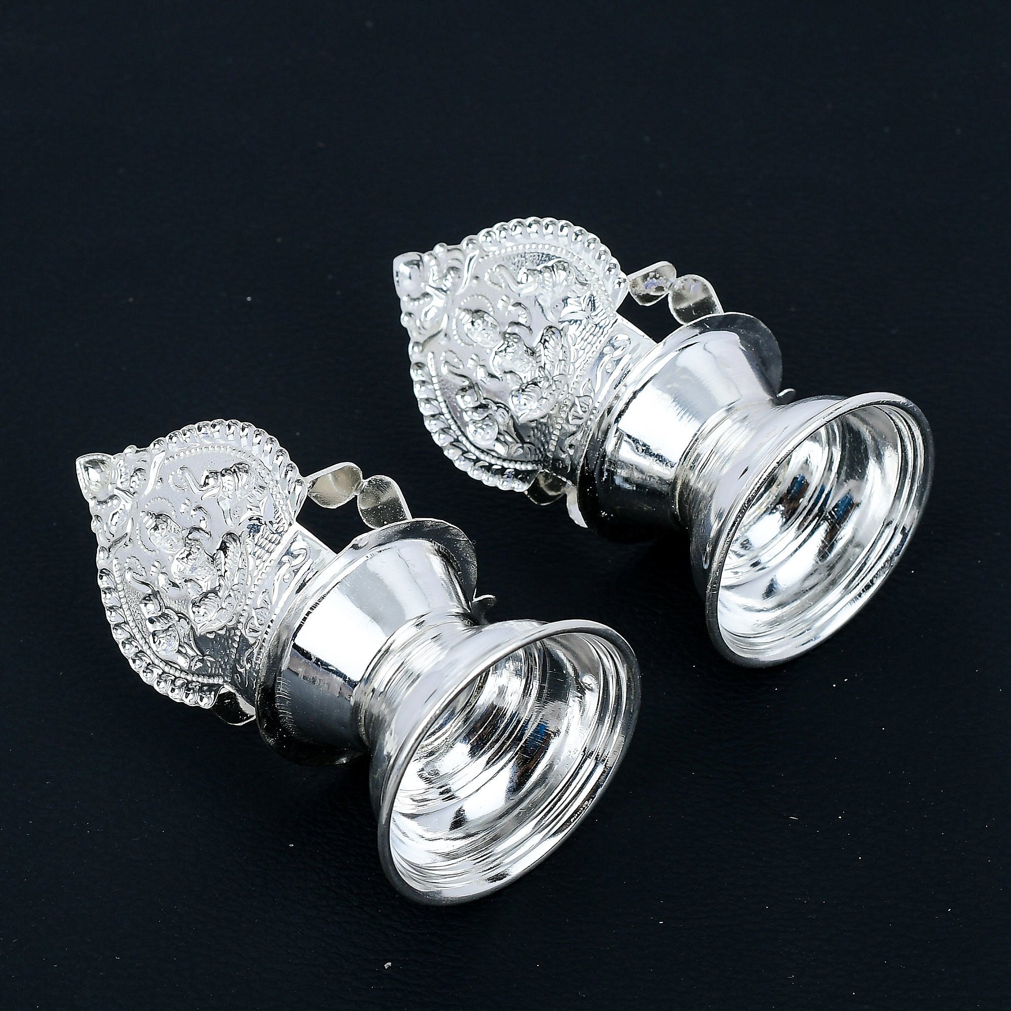 Silver Lakshmi / Kamakshi Deepak (diya) PAIR - Etsy Silver Lakshmi / Kamakshi Deepak (diya) PAIR - Etsy