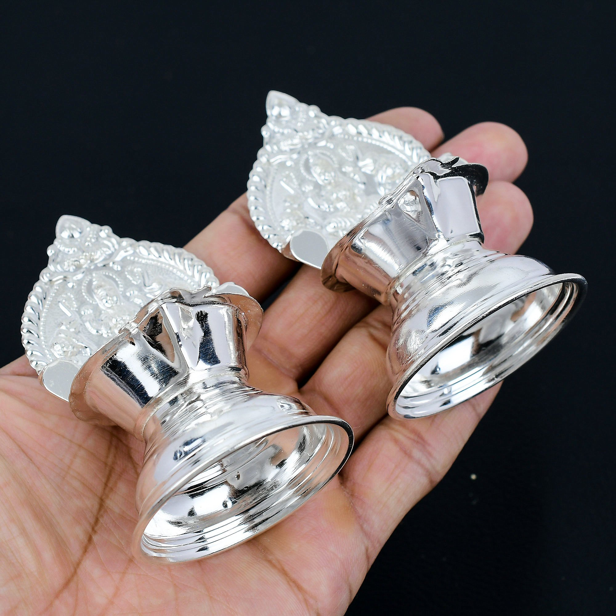 Silver Lakshmi / Kamakshi Deepak (diya) PAIR - Etsy Silver Lakshmi / Kamakshi Deepak (diya) PAIR - Etsy