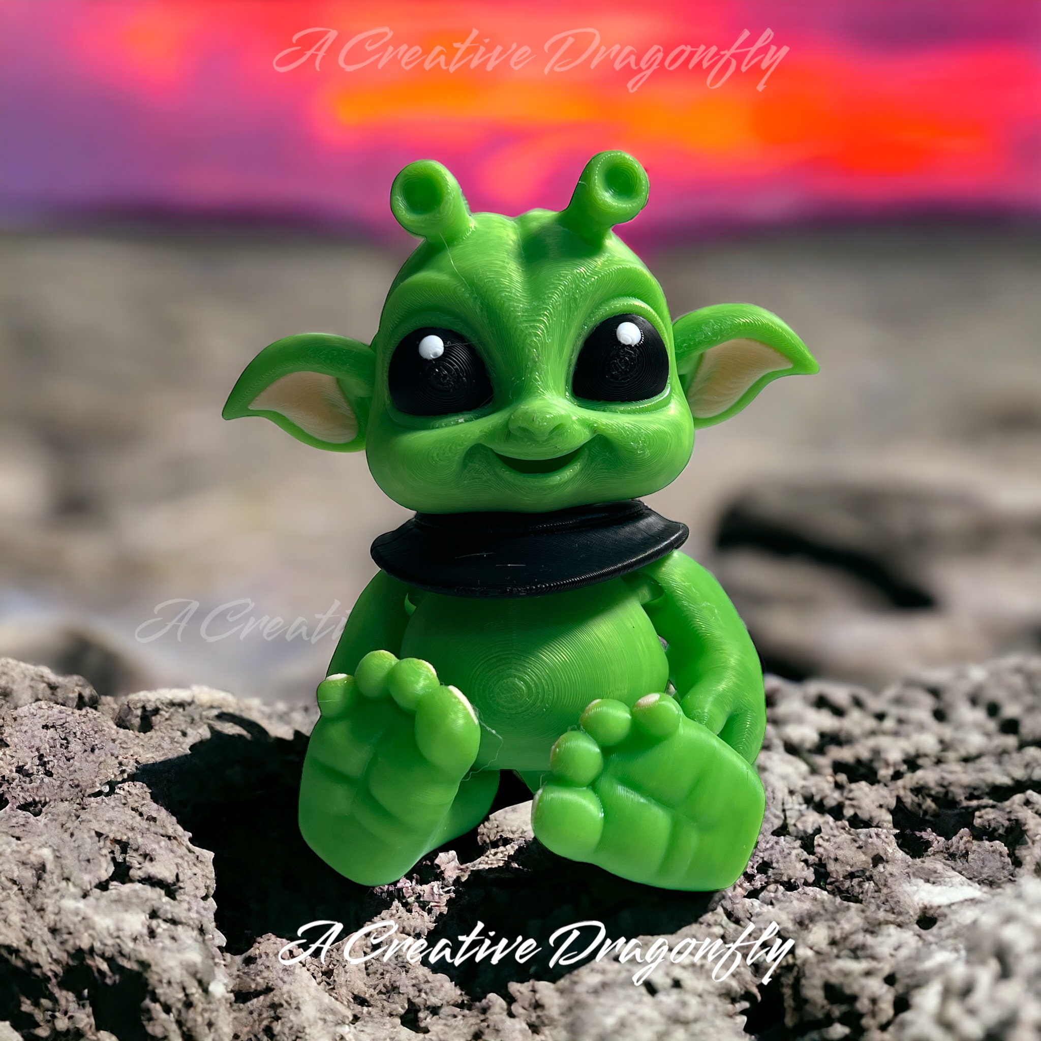 Cute Alien , 3D Printed Poseable Fidget Toy, Green Alien Invasion, Sci ...