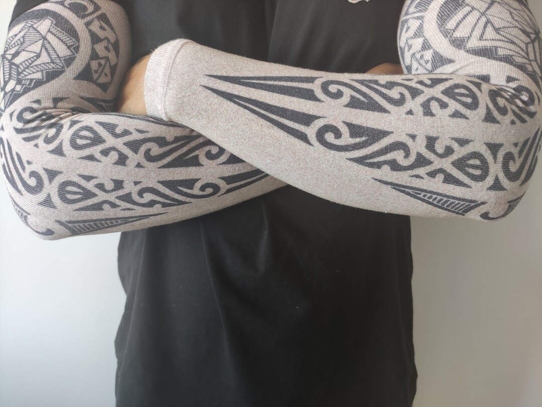 Bamboo Compression Arm Sleeve - Outdoor Activity Warmer - Skin Colour ...