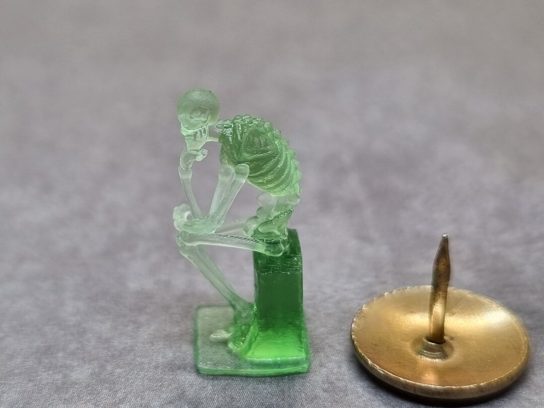 1/48th Miniature and Multiple Scales 20mm Green Translucent 'thinking ...