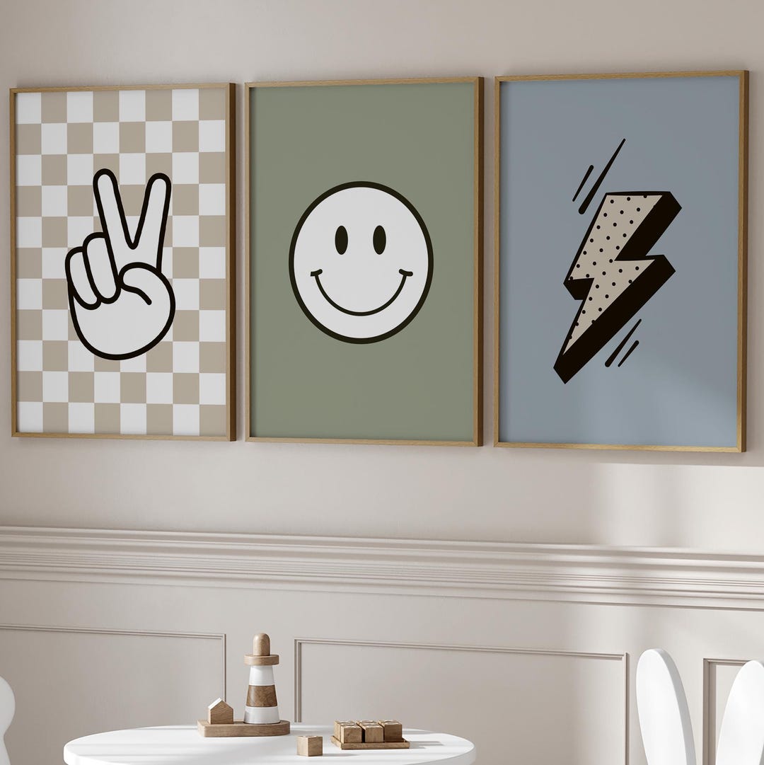 Retro Smiley, Lightning Bolt and Funky Victory Sign Posters for Kids ...