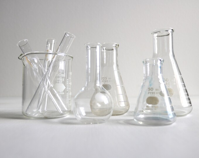 Vintage Chemistry Laboratory Glassware Pyrex Lab Glass Flasks Vintage ...